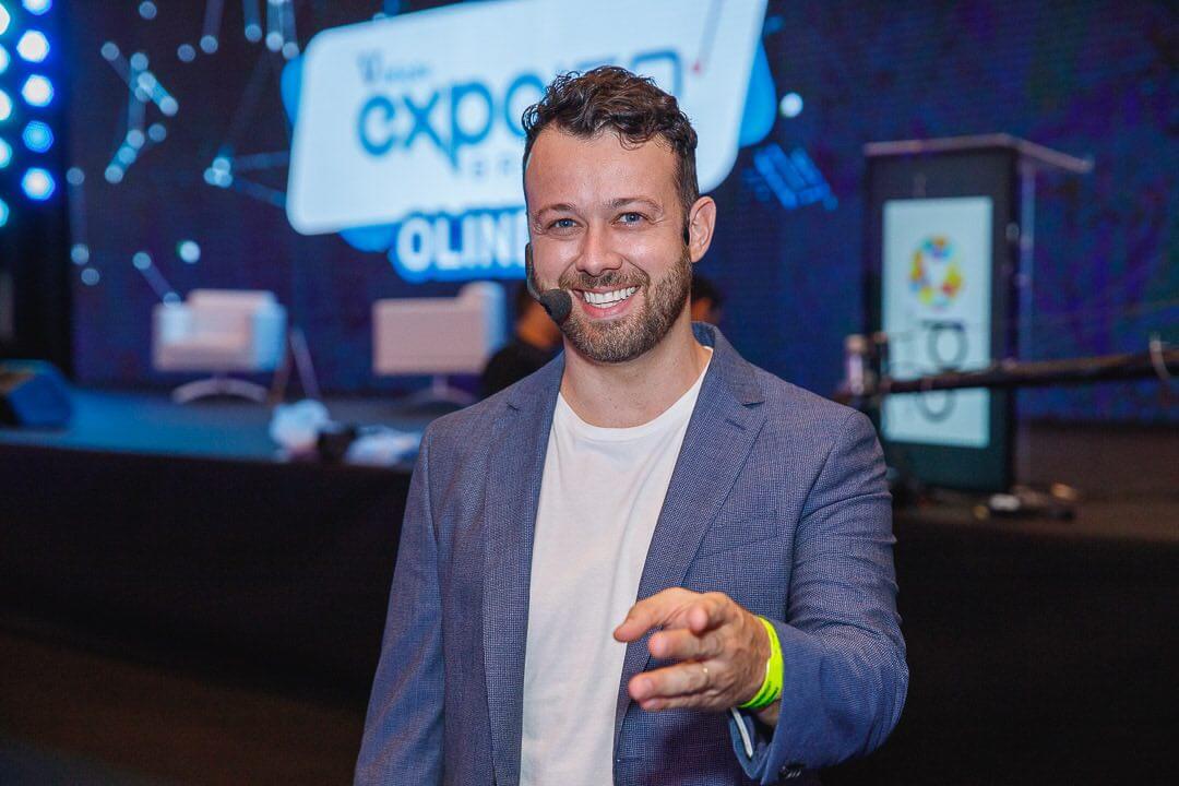 QUAL O MESTRE DE CERIMÔNIAS CERTO PARA O SEU EVENTO? - Tiago Lopes